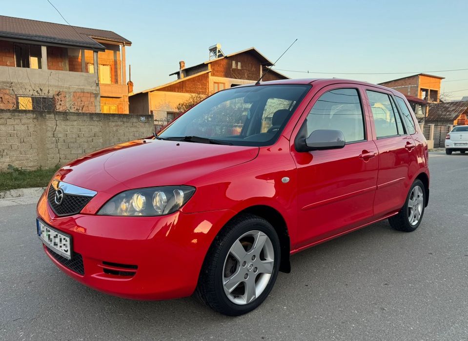 Mazda 2 doar 99.000 km Bucuresti Sectorul 1 • OLX.ro
