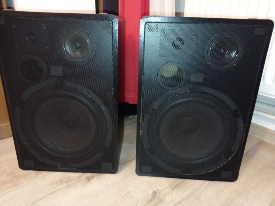 Boxe quadral 3 cai sm 150 Galati • OLX.ro