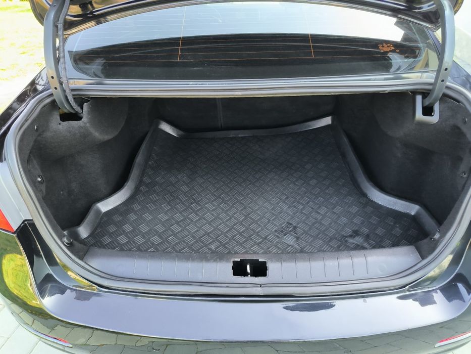 Renault Latitude an fabricație 2012 variante ATV Cumparatura • OLX.ro