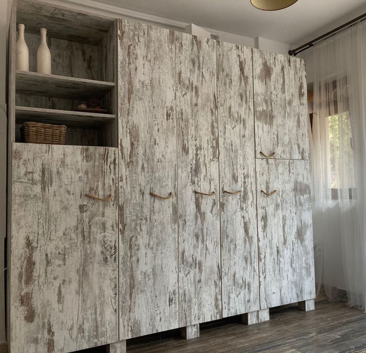 Ap. în Mamaia Sat cu terasă imensă ideal pentru o fam.cu copii mici ...