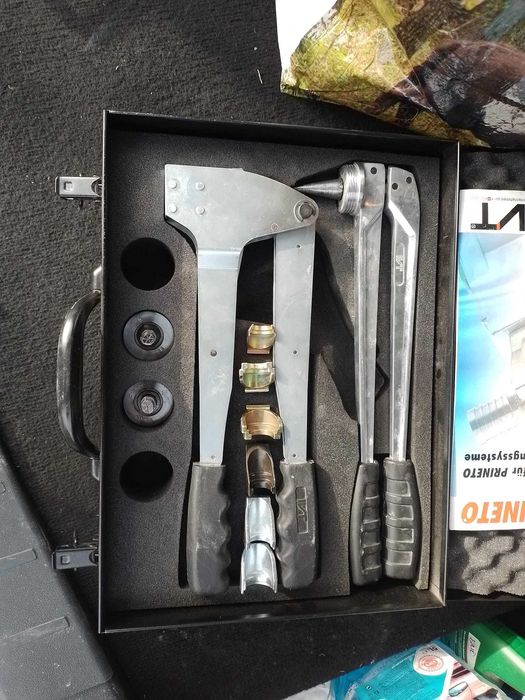 trusa sertizare tece de vanzare ' Anunturi ' OLX.ro