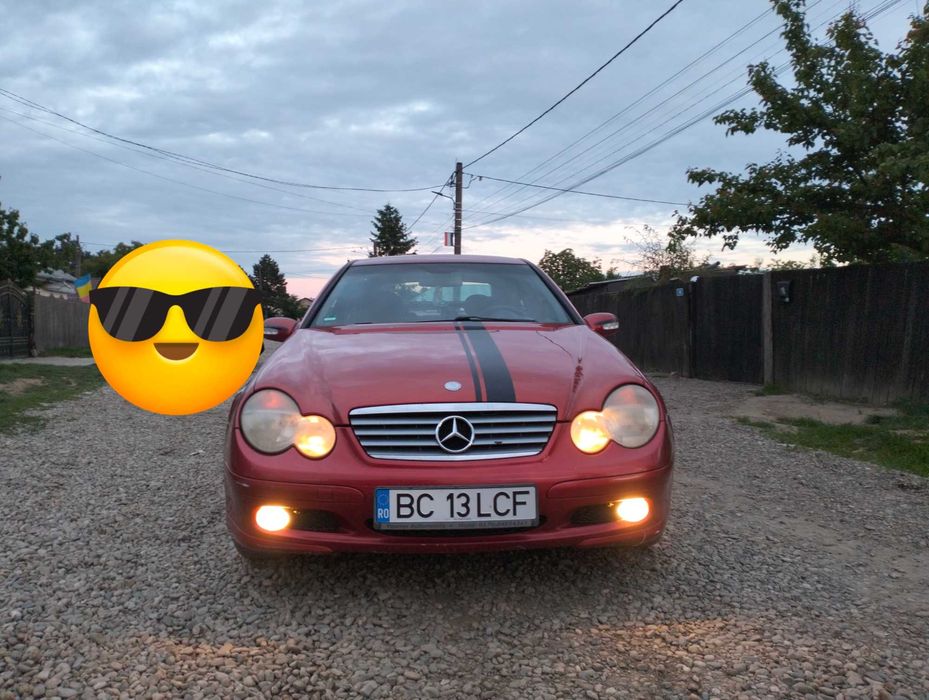 Vând masina stare perfecta acte la zii mai multe detalii la telefon ...