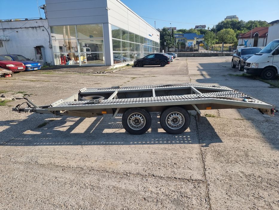 De vânzare trailer 4m 2 axe platforma autoplatforma remorca Stana • OLX.ro