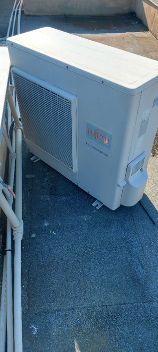 Климатик fujitso inverter 30ka гр. Бургас Братя Миладинови • OLX.bg