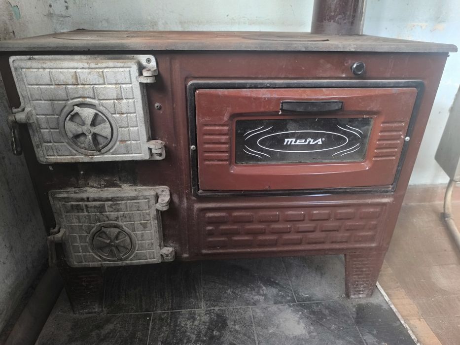 Готварска печка на твърдо гориво гр. Пловдив Прослав • OLX.bg
