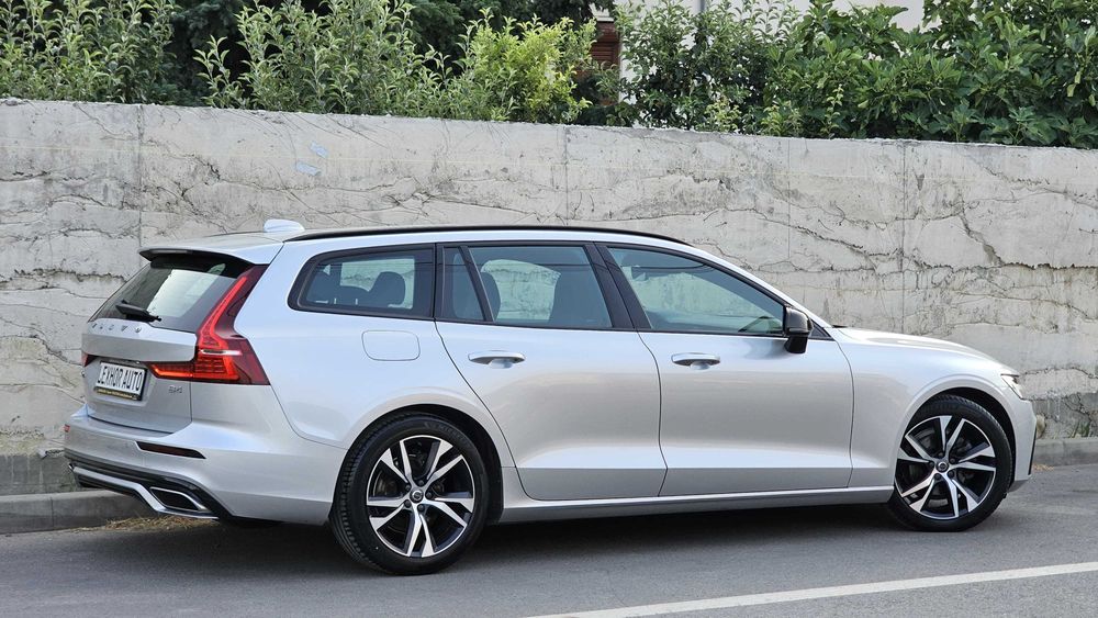 Volvo V60 R-Design 2021 2.0d 197cp Automat / Distronic Line BLIS / TOP ...
