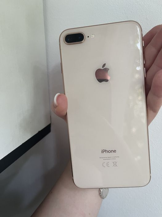 Iphone 8 Plus, 64 GB Bucuresti Sectorul 4 • OLX.ro