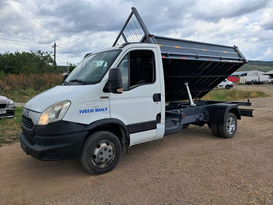 Iveco Daily 35C15, an 2012,cu basculare trilaterala, Sprinter Cluj ...