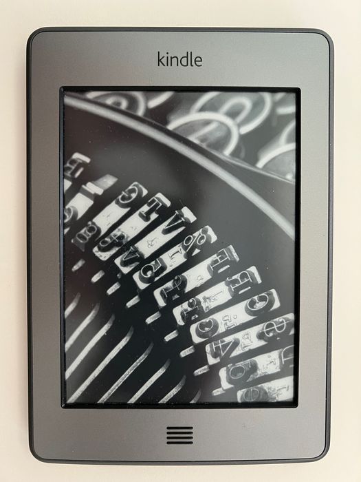 Kindle Touch с калъф гр. Бургас Братя Миладинови • OLX.bg