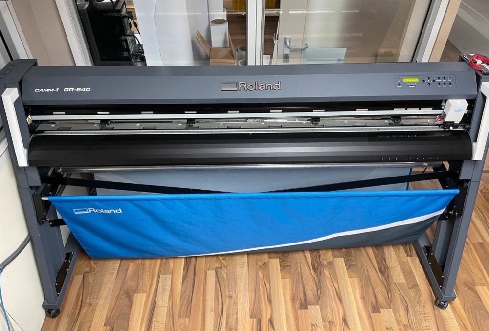 Cutter Plotter Roland Gr 640 Ditrau • OLX.ro