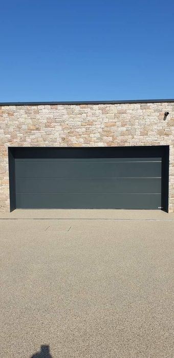 Usi de garaj sectionale/ Automatizari porti/ Usi de garaj tip rulou ...