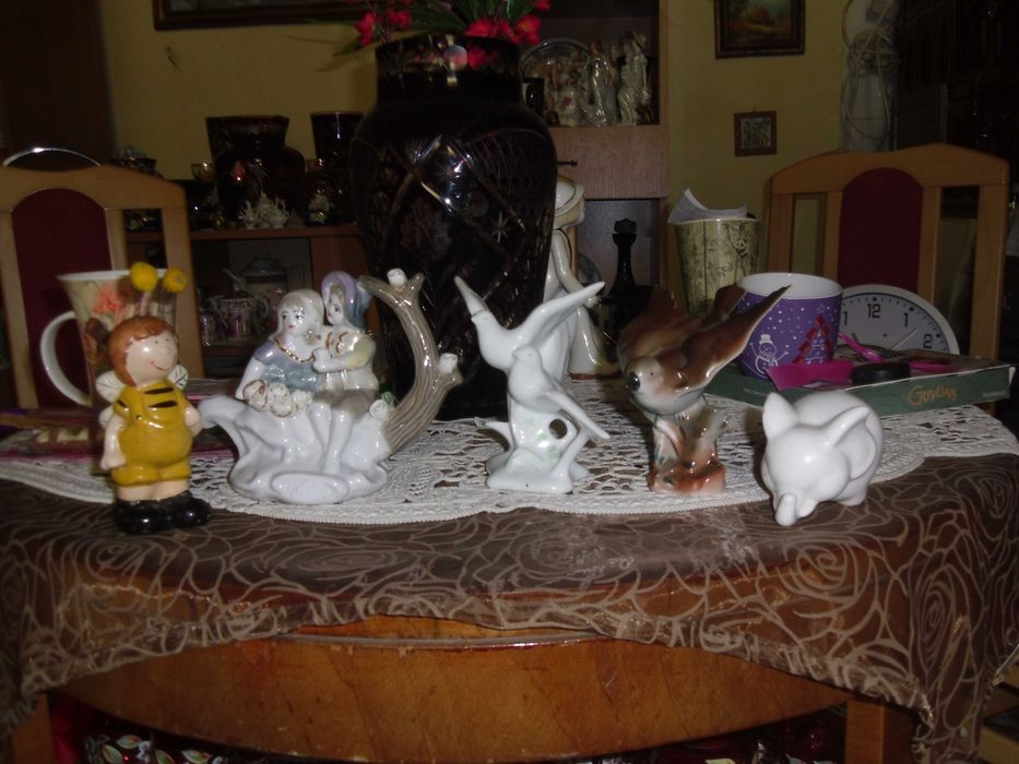 Colectie bibelouri portelan vechi Aiud • OLX.ro