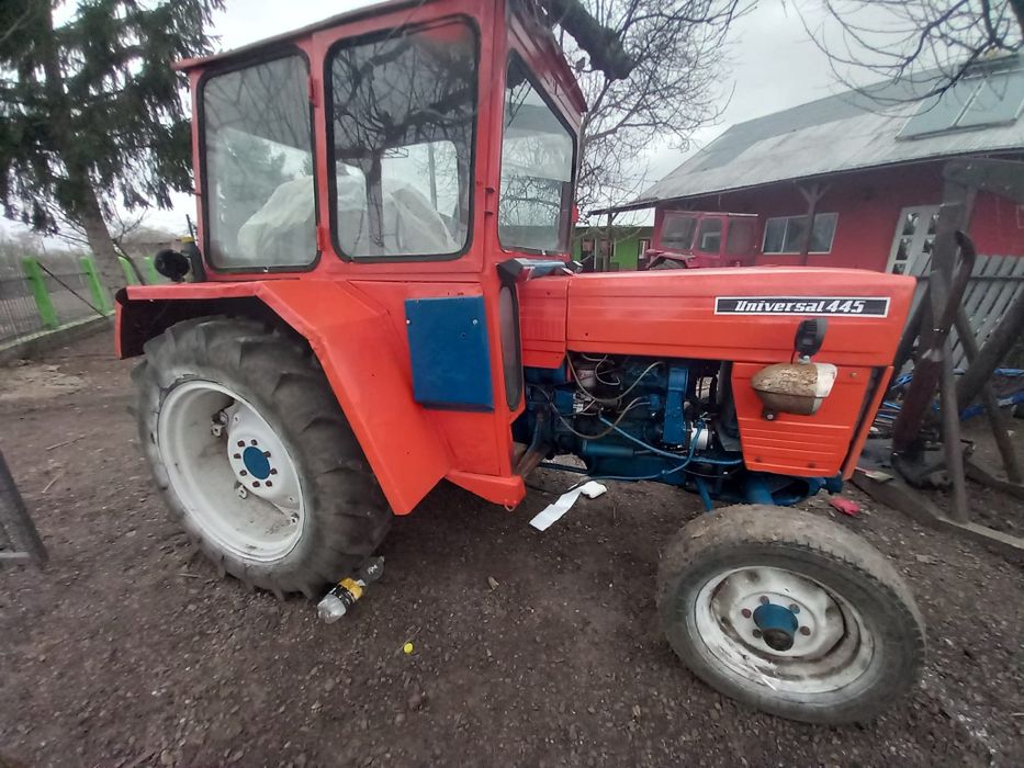 Vand tractor utb 445 Pietris • OLX.ro