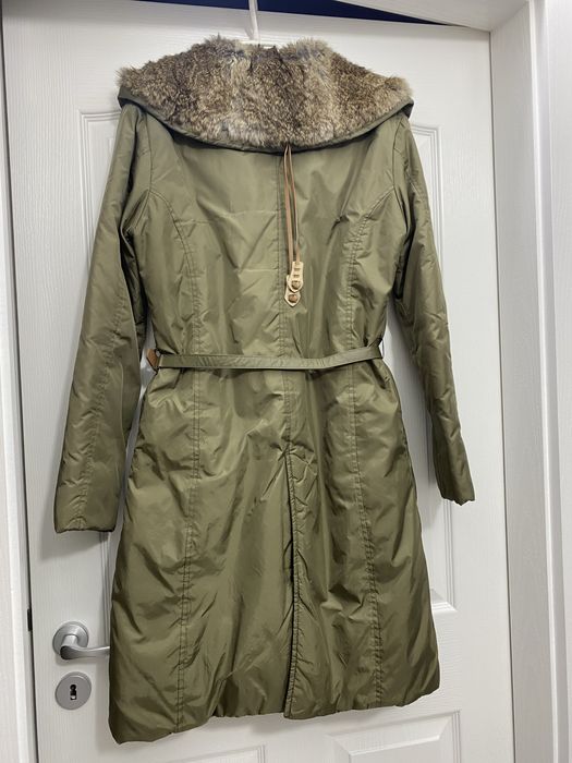 Geaca superba Zara , cu blana naturala M Petrila • OLX.ro