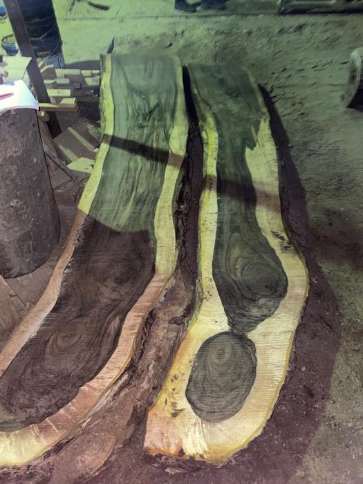 Cherestea din lemn de nuc Pitesti • OLX.ro