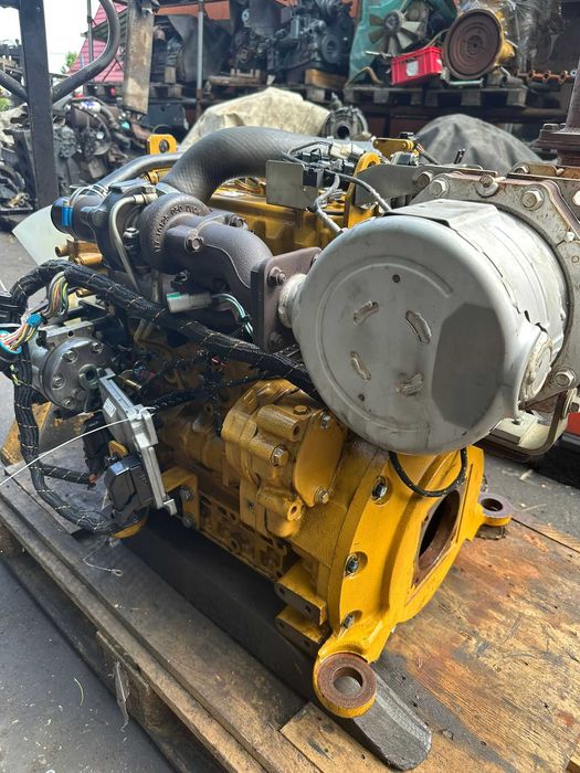 Motor Caterpillar C3.3B 2 Brasov • OLX.ro