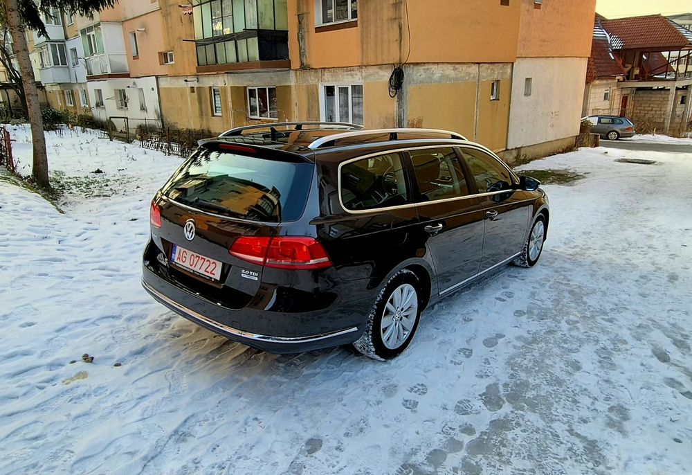 Volkswagen Passat B7 2.0 TDI BlueMotion DSG / Rar Efectuat / Impecabil ...