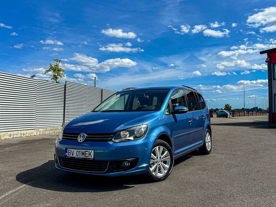 VW Toruan 1.6 TDI 7 Locuri Brasov • OLX.ro