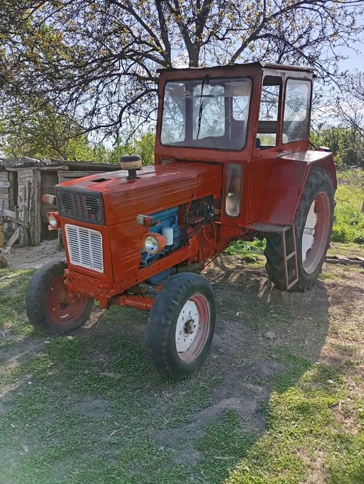 Vând Tractor U650 Lunca Cetatuii • OLX.ro