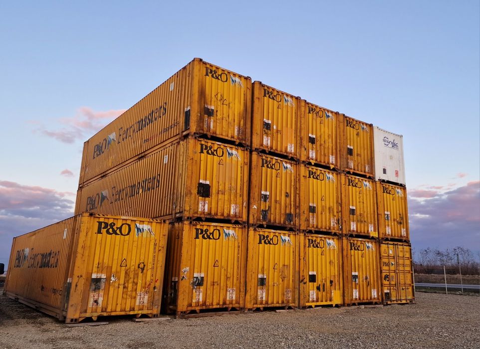 Container maritim 45 HC - 13,7m Suceava • OLX.ro