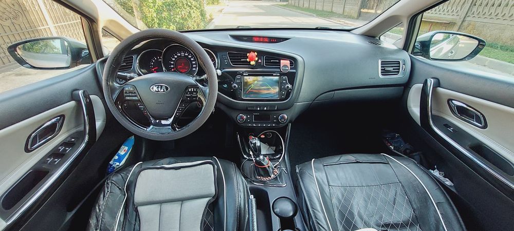 Kia Ceed Sportswagon 1,6 Crdi,2013,km reali 155.,000 Segarcea • OLX.ro