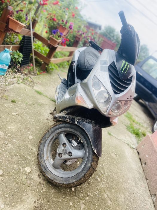 Vând scuter Peugeot ! 100cc Pitesti • OLX.ro