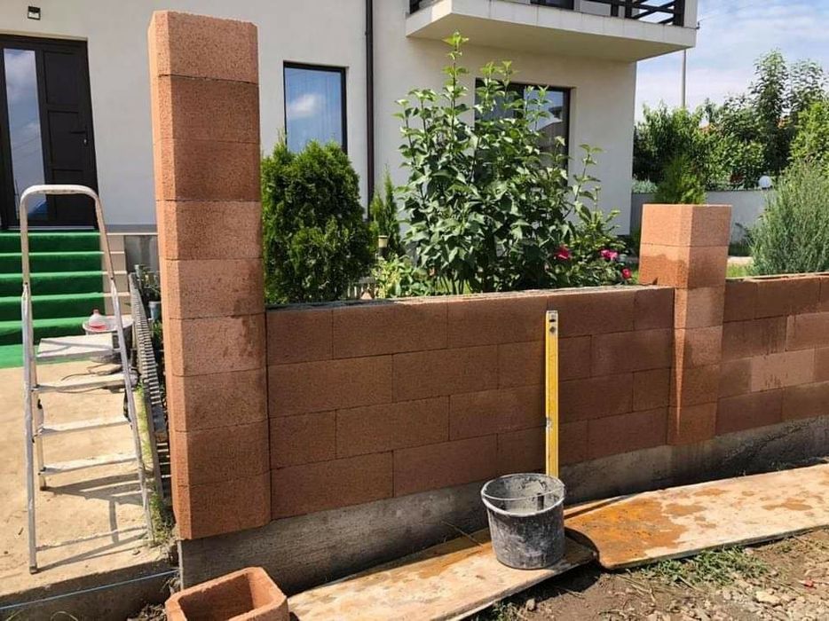 Boltari zidărie și fundatie Floresti • OLX.ro