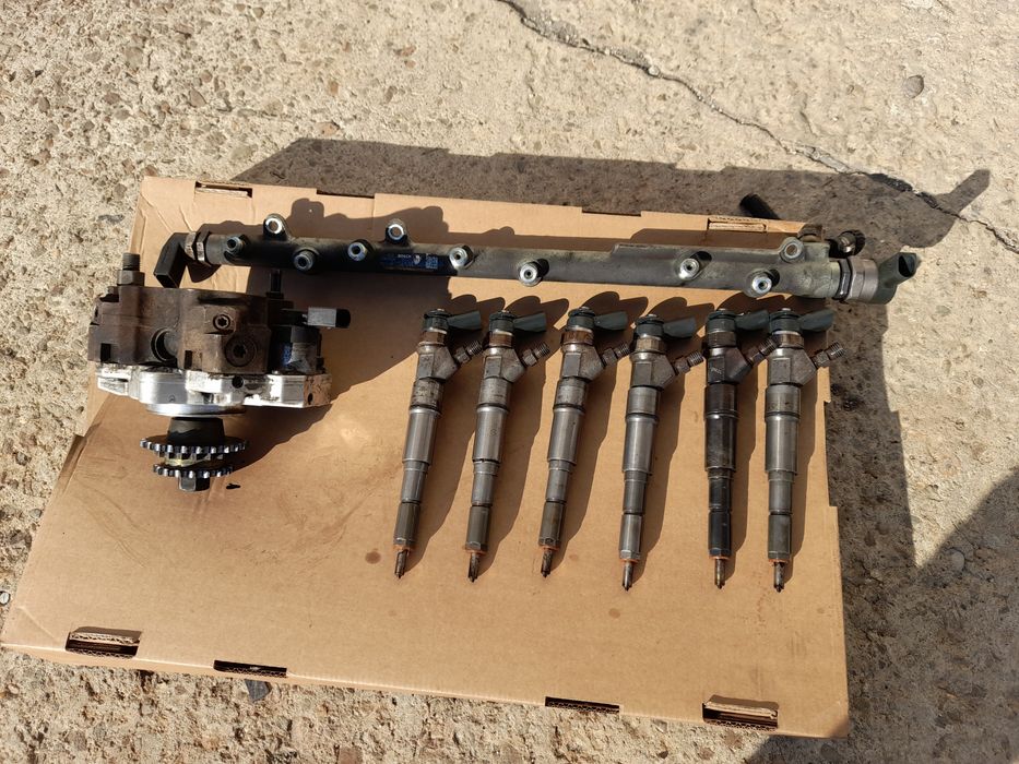 Kit Injectie Injectoare Pompa Rampa BMW X5 E53 Brasov • OLX.ro
