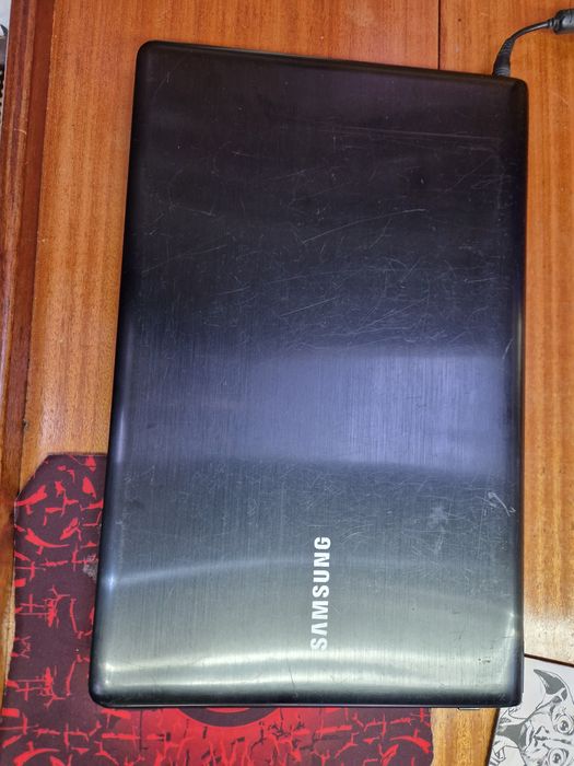 Laptop Samsung NP 350 Mangalia • OLX.ro