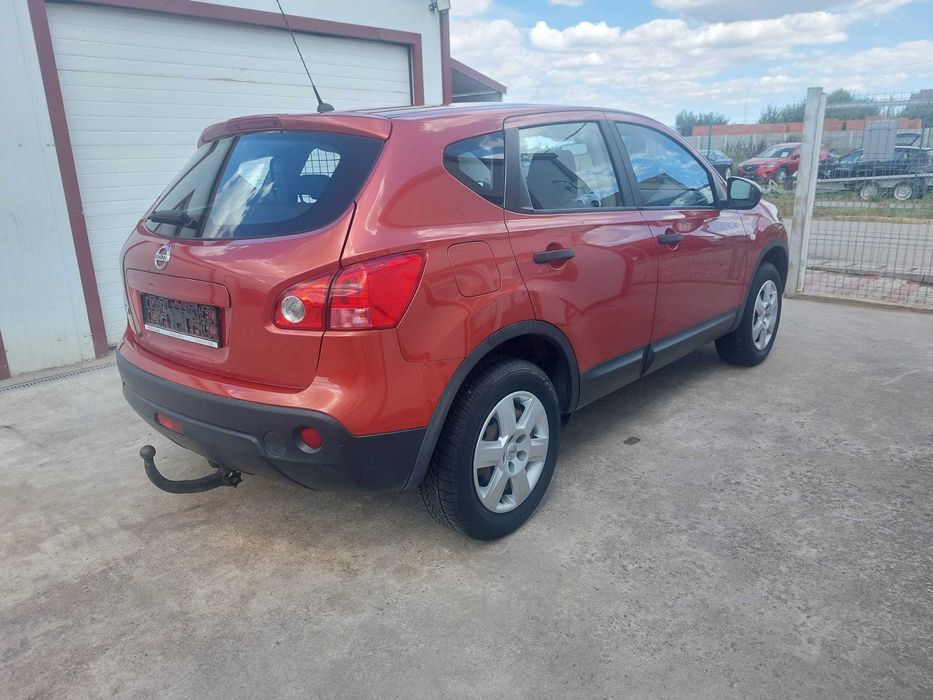 Nissan Qashqai! 4000 euro! benzina! aer conditionat! INMATRICULAT ...