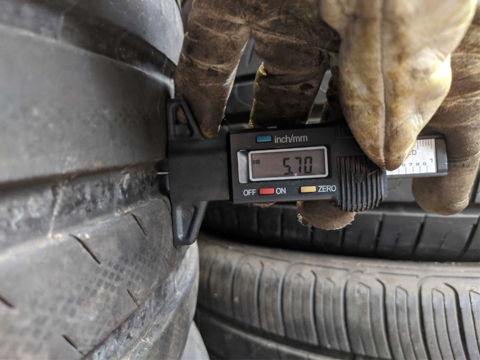 2бр Летни гуми 275 35 21 - Michelin - DOT 2022 гр. Бургас Меден рудник ...