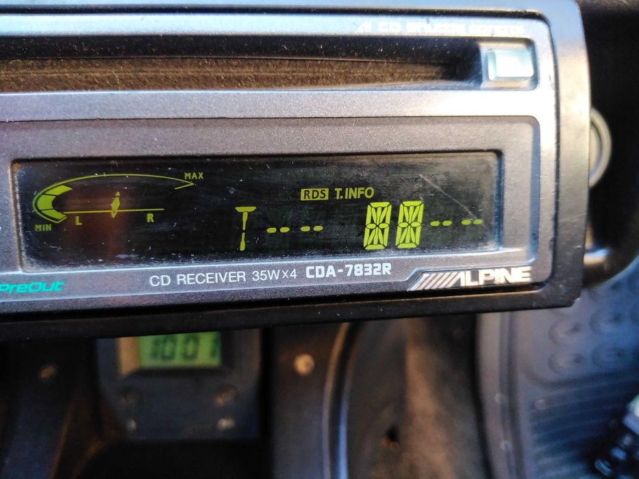 Ретро Alpine CDA 7832 R гр. Пловдив Център • OLX.bg