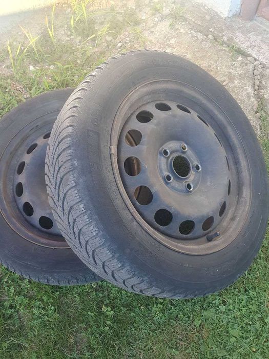 Roti/jante tabla cu anvelope iarna Skoda Octavia 3 (+ capace) Ploiesti ...