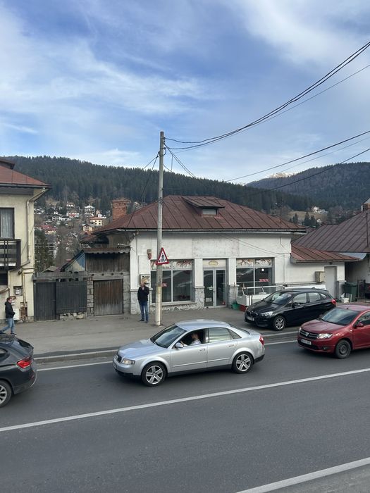 Spatiu comercial fosta macelarie FilSam Busteni • OLX.ro