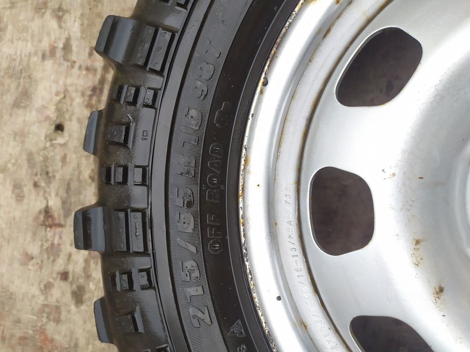 Anvelope simex 215/65/16 Duster Dorohoi • OLX.ro