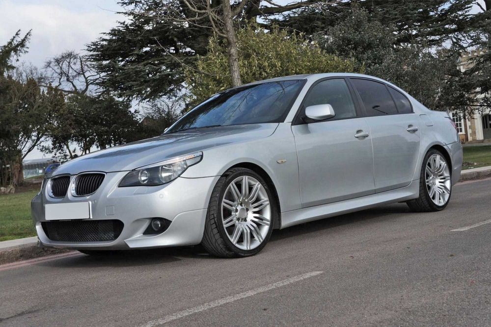 Pachet M BMW E60 (03-10) Bara Fata+Bara Spate+Praguri Piatra Neamt • OLX.ro