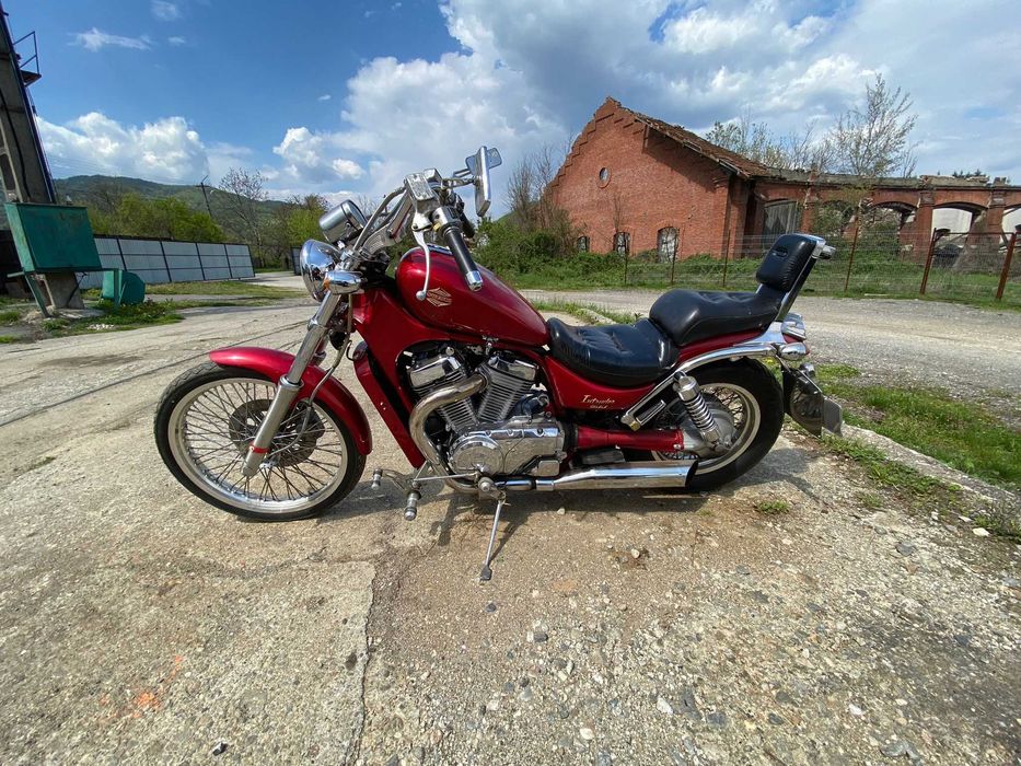 Suzuki Intruder 800 Calimanesti • OLX.ro