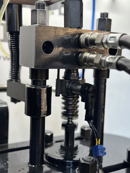 Помпа дюза за 2.0 TDI 140 коня Siemens BKP гр. Шумен Бялата пръст • OLX.bg