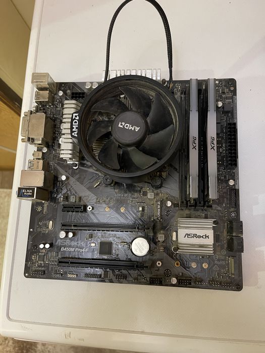 Amd Ryzen r5 1600 af с asrock b450 pro 4 16 гб рам на Xpg 3200 mhz2x16 ...