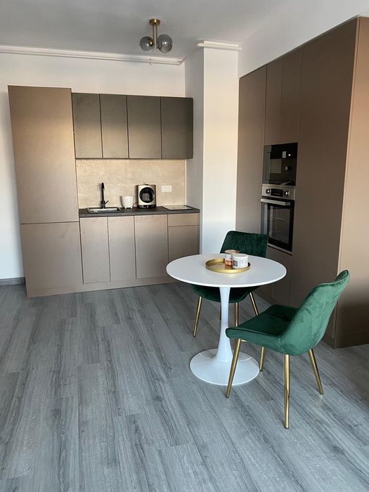 Penthouse 2 camere Adora Park Arad • OLX.ro