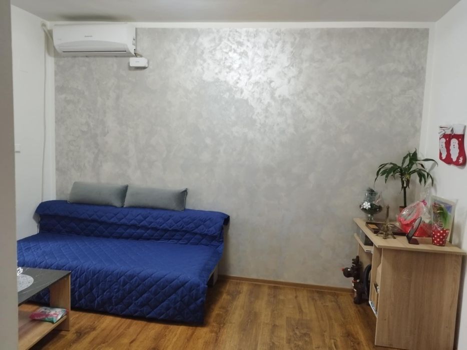 Vând apartament cu 2 camere. Arad • OLX.ro