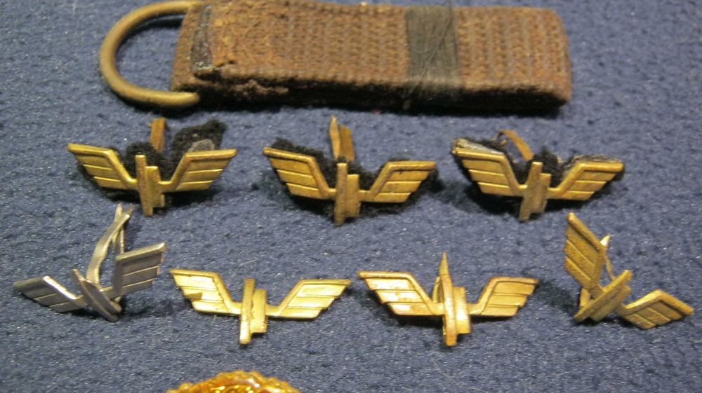 Insemne militare,CFR/Stema(cuc),copca/UM 01626 Aiud/1988-1989. Arad ...