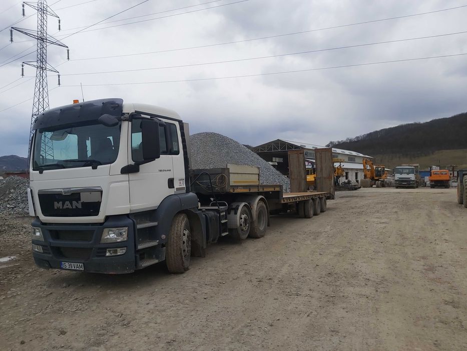 Cap tractor + trailer Iasi • OLX.ro