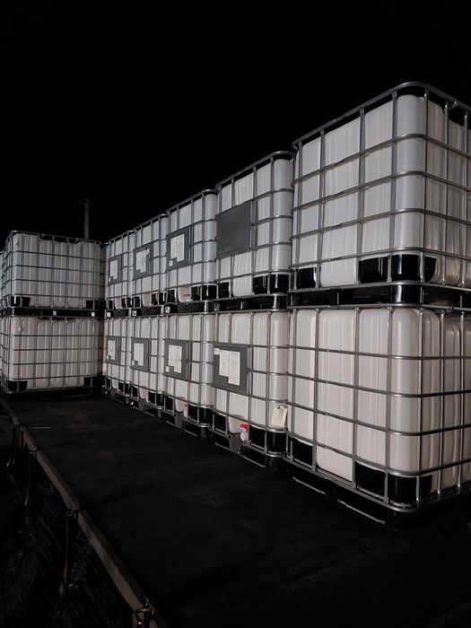 Rezervoare IBC ( recipient cub, bazin, bidon) Lipova • OLX.ro