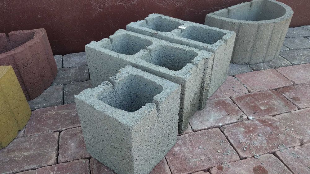 BOLȚARI Buzau ,Boltari zidarie, elevație, stâlp. Buzau • OLX.ro