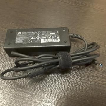 На ноутбук HP оригинальная родная зарядка блок питания купить в Алматы ...