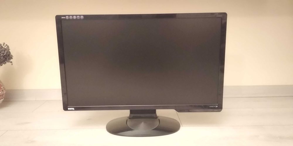 Vând Monitor PC Benq 24"-60 Hz Brasov • OLX.ro