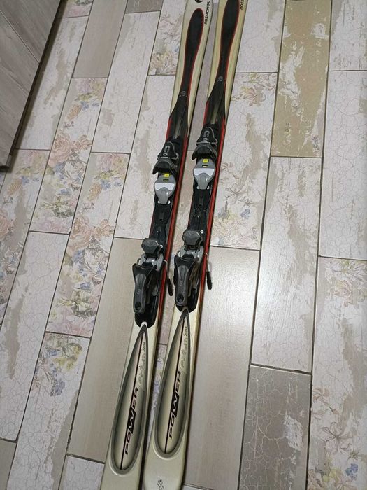 Schiuri Rossignol Bucuresti Sectorul 6 • OLX.ro