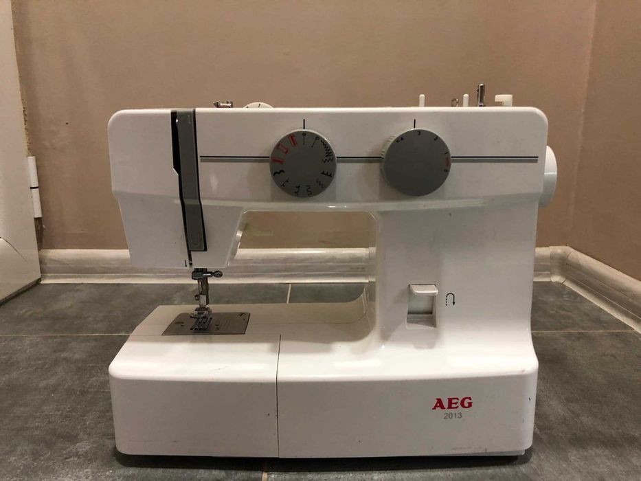 Шевна машина AEG 2013 гр. Попово • OLX.bg