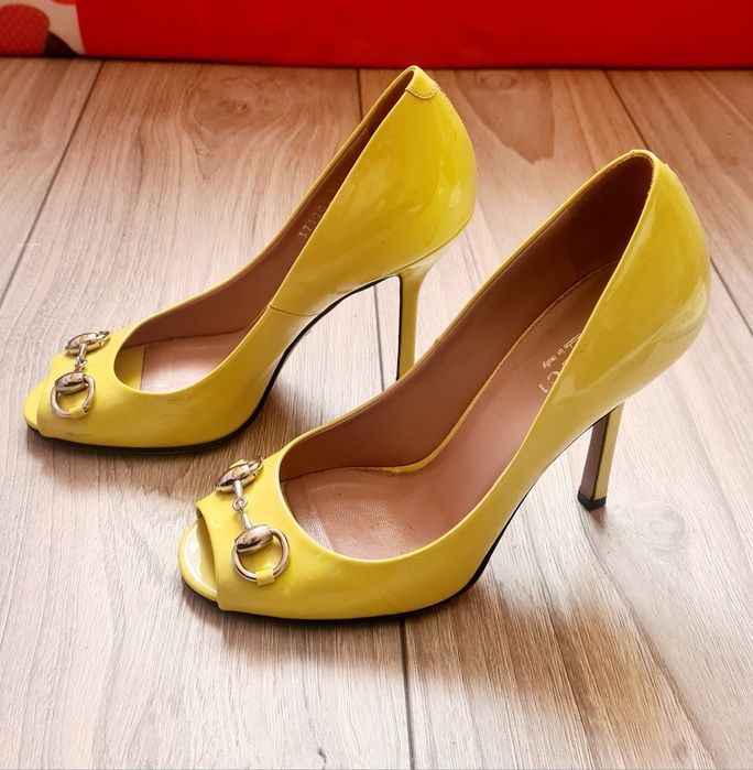 Pantofi Gucci originali Bacau • OLX.ro